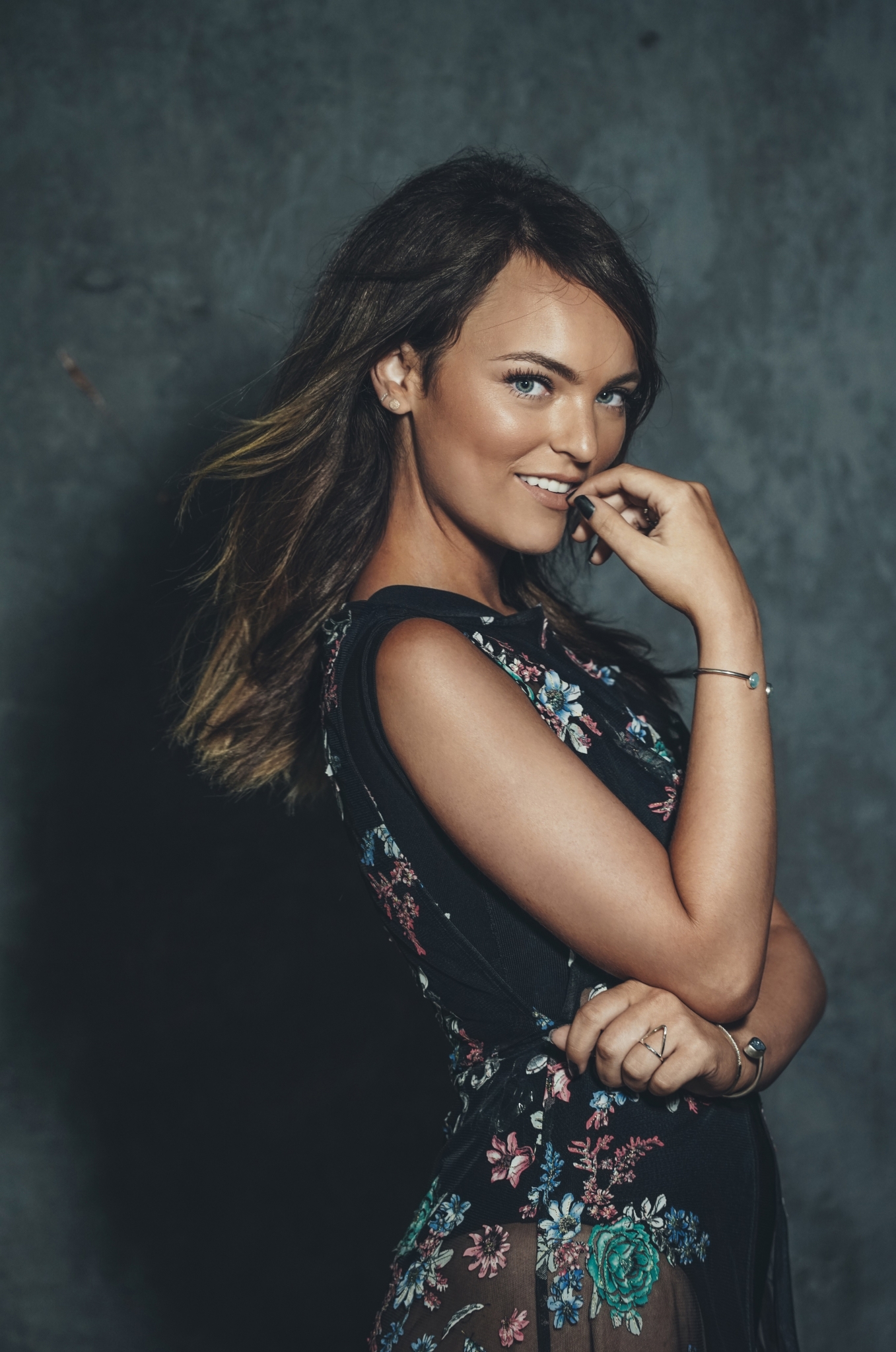 Midland's Abi Ann drops video for new holiday single