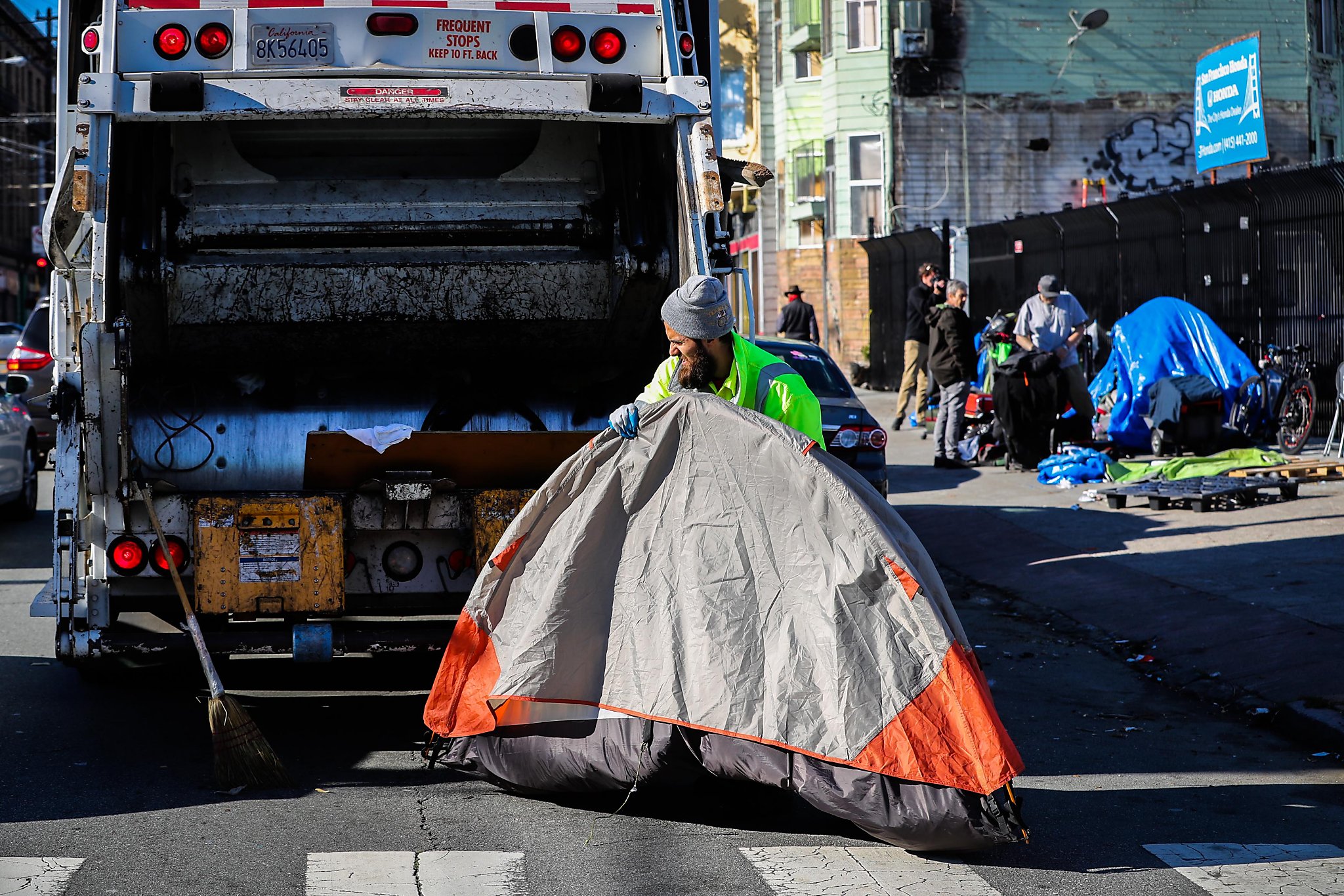 Victims Of Fatal Shooting Near Homeless Encampment Identified 1306