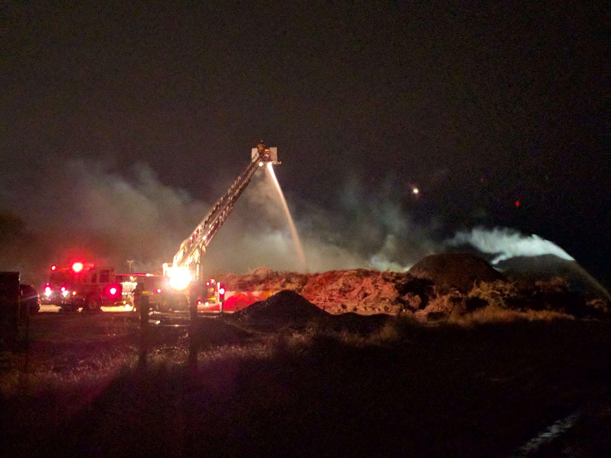 Mulch fire in Selma extinguished