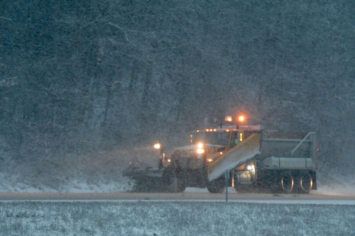 Light snowfall Thursday, mild Christmas weather ahead in Albany area