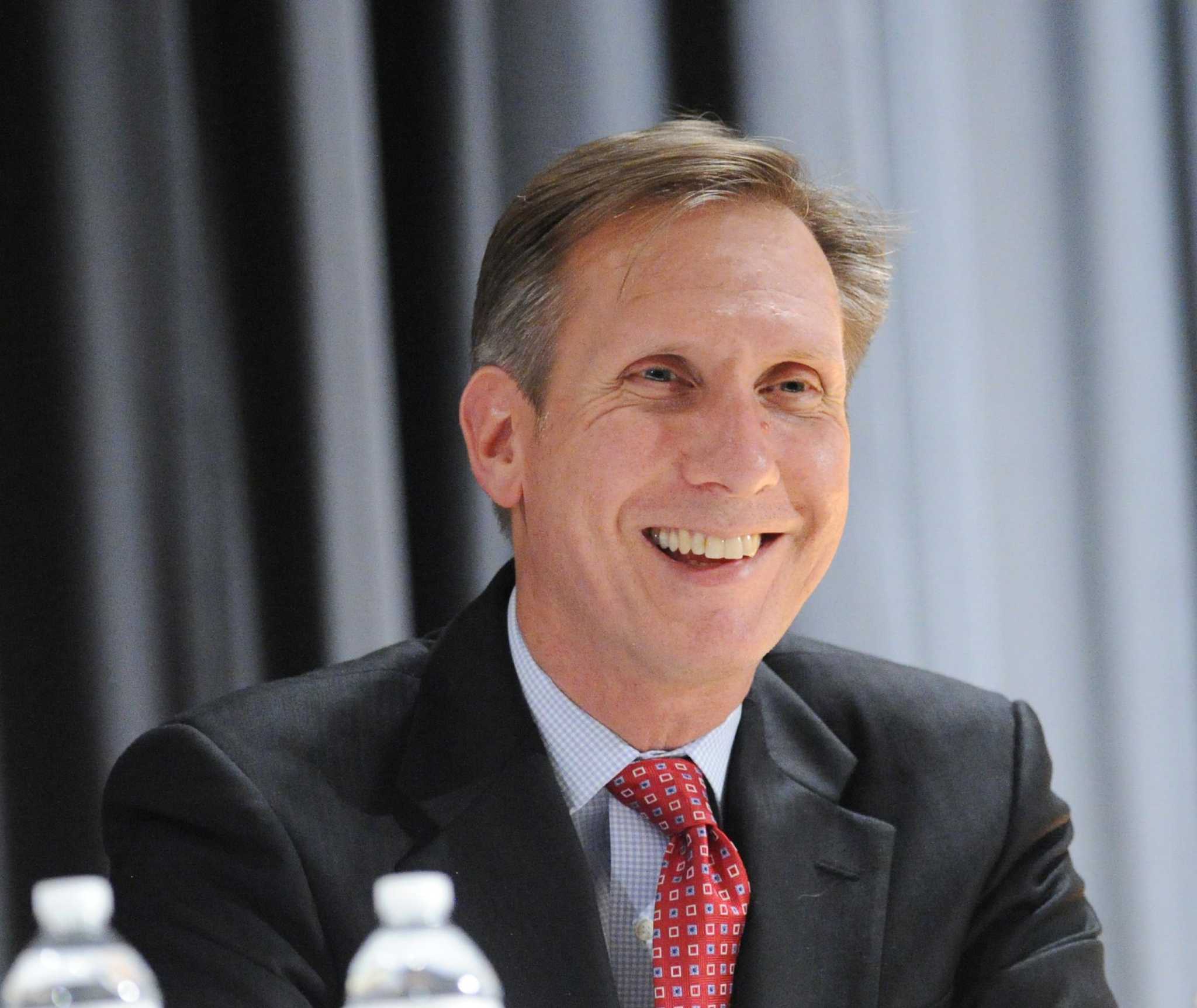 Sherr named new Greenwich Board of Ed chairman