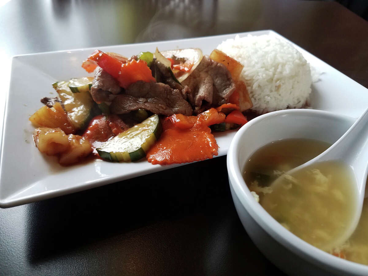Out to Lunch: Fresh, fast, delicious at Basil Thai Bistro