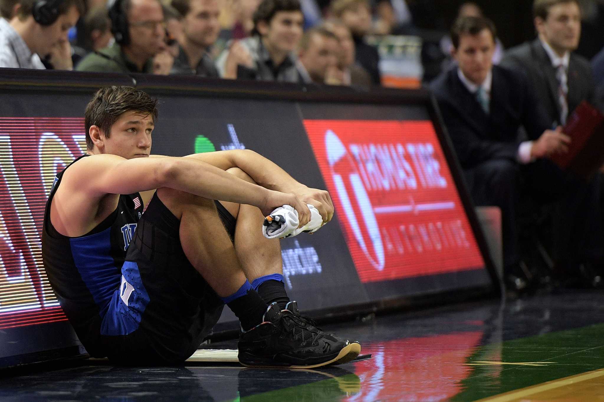 Duke's Grayson Allen suspended indefinitely after tripping player