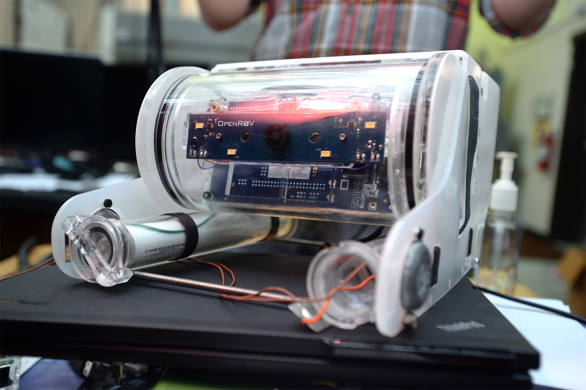 Lamar team builds robots to combat invasive lionfish