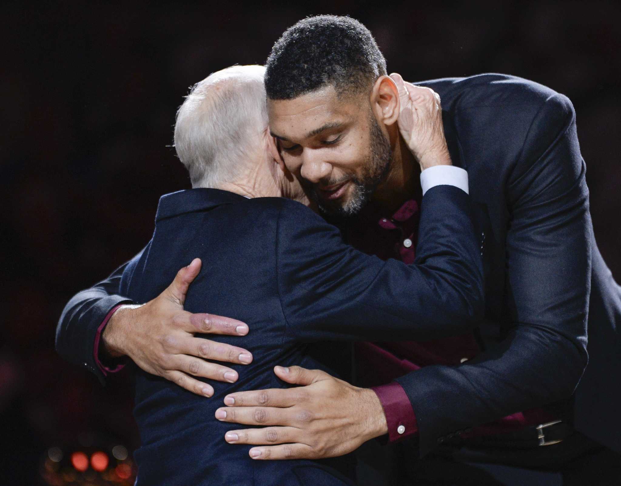 Spurs’ Duncan shares rarely seen emotional side