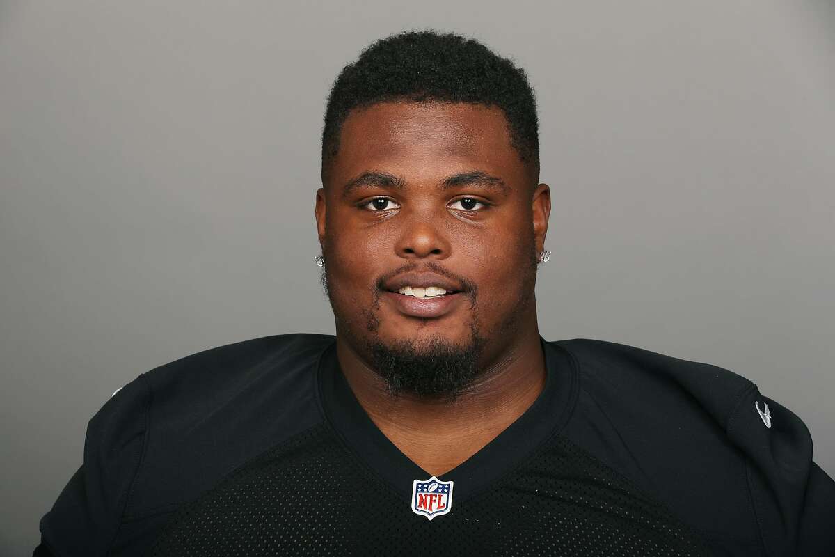 Raiders guard Gabe Jackson fined for role in Broncos melee