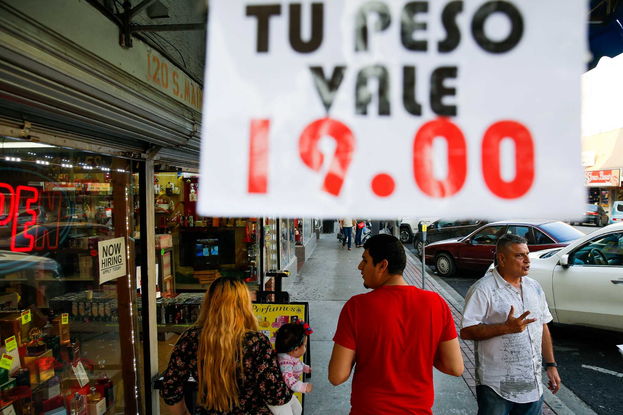 The peso's plunge is a problem for Texas' border cities — and Trump ...