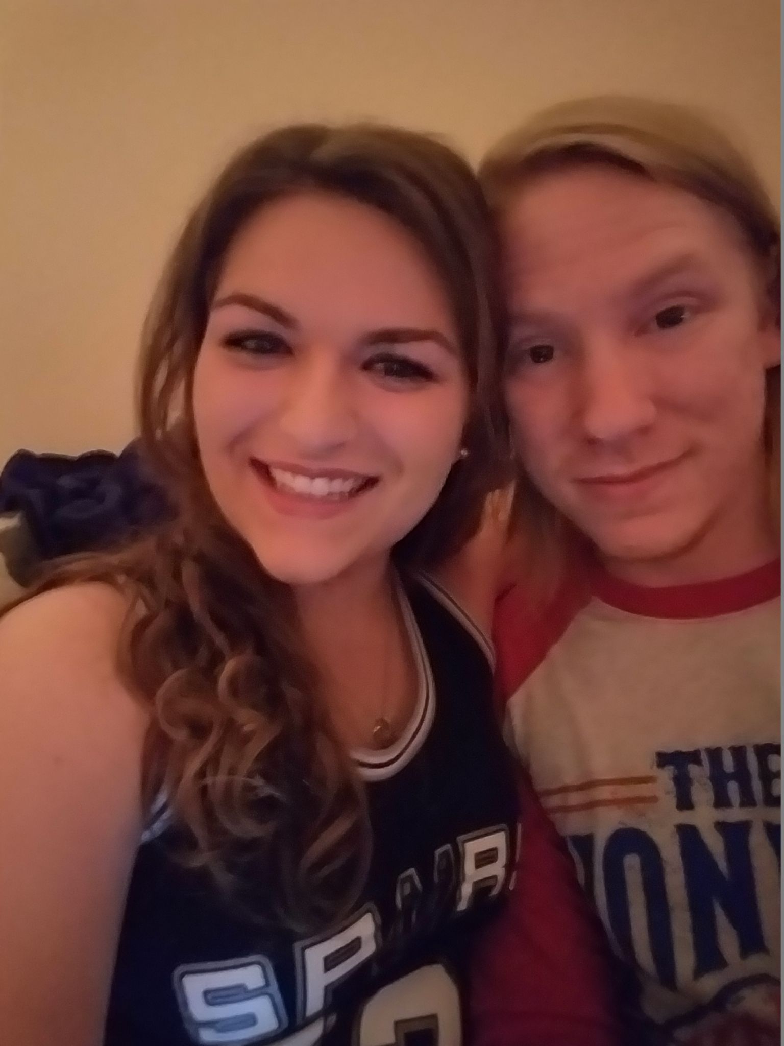 Spurs' Davis Bertans is a heartthrob dubbed 'Baetans' for this fan and ...