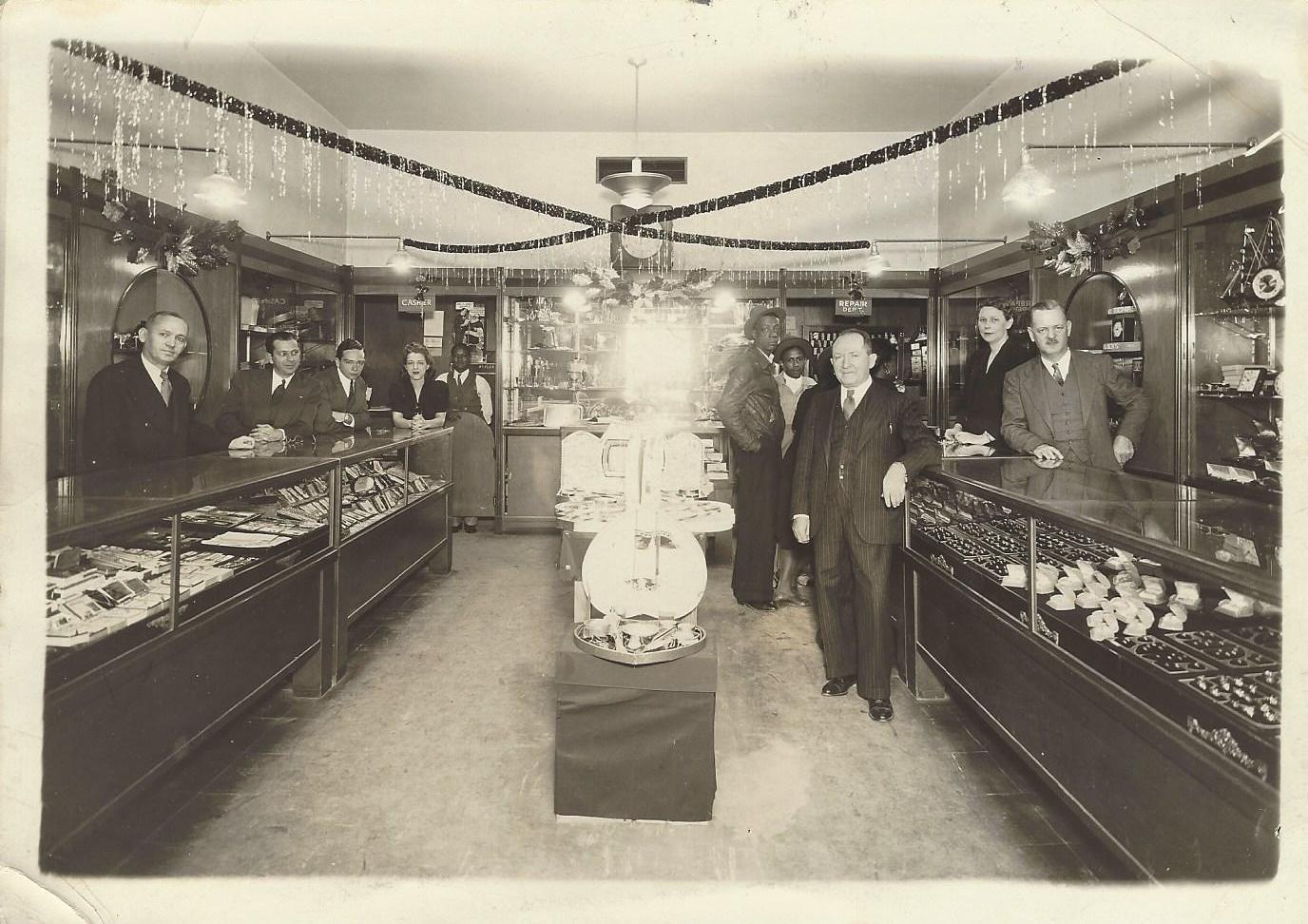 97-year-old store closing amid flat times for jewelry