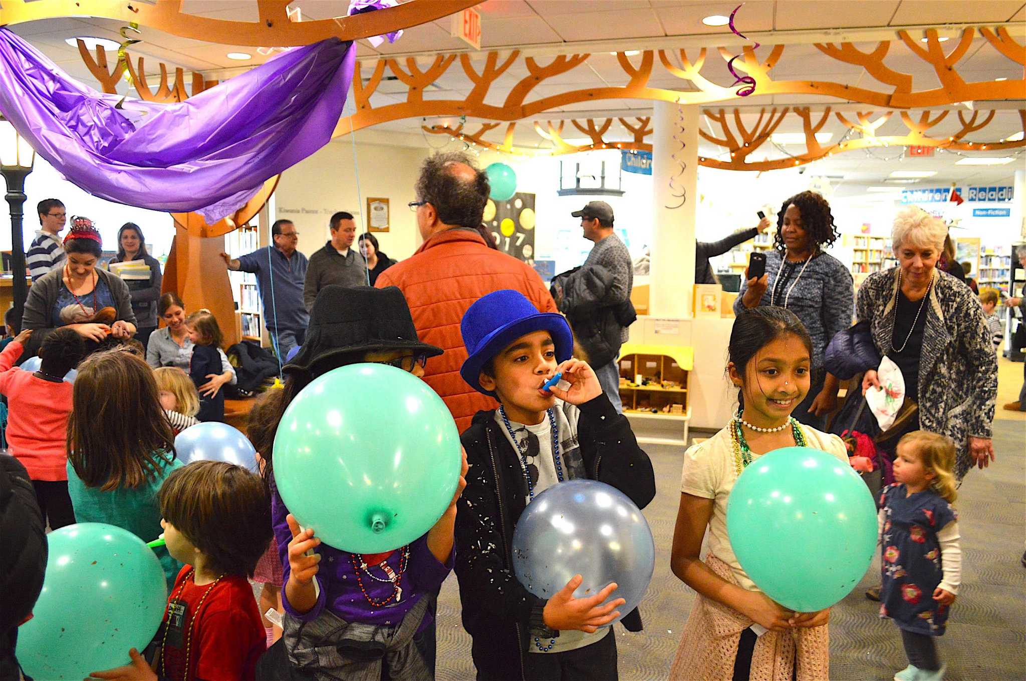 In pictures: Happy Noon Year