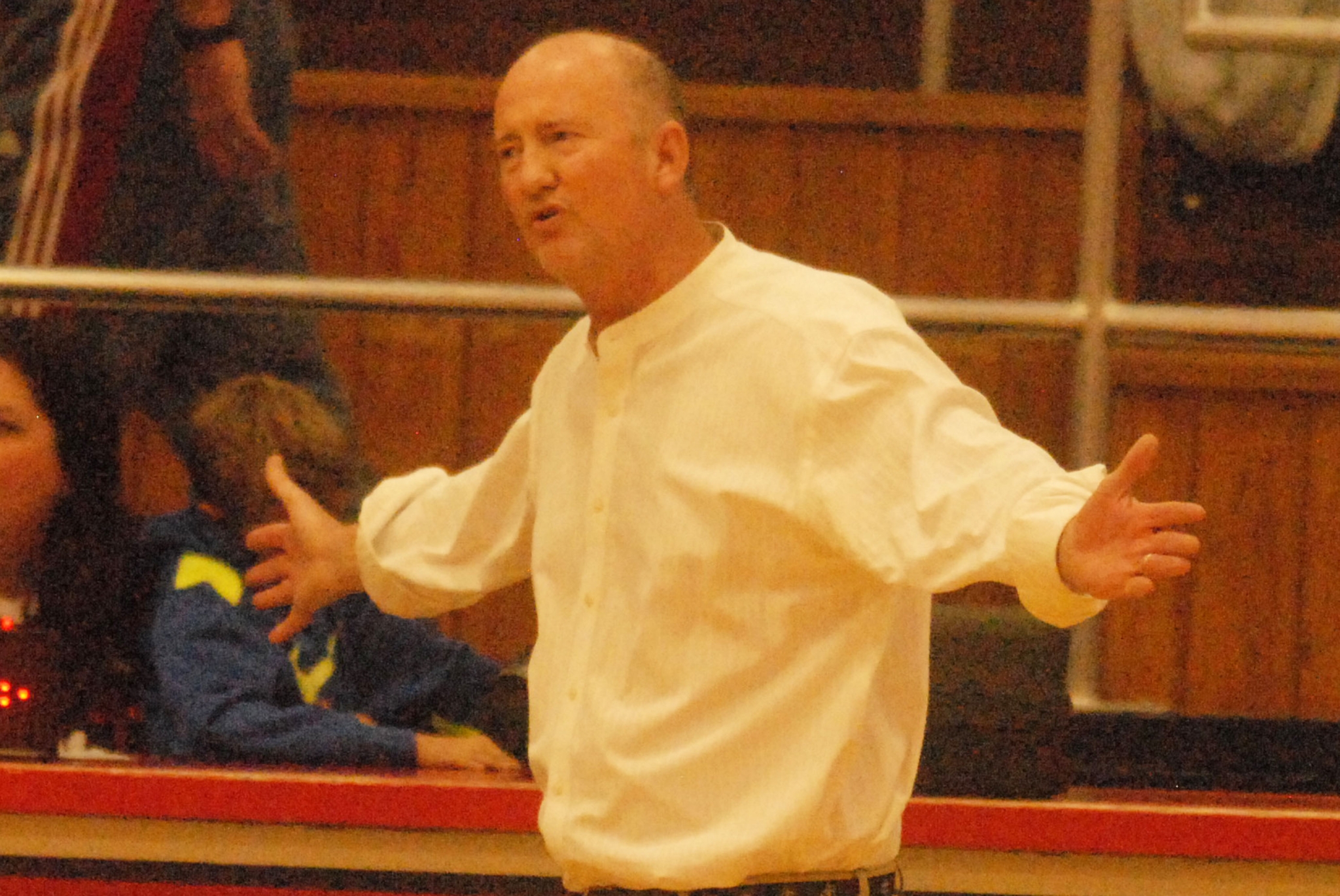 Wrenn gets 700th career win with Lady Bulldogs