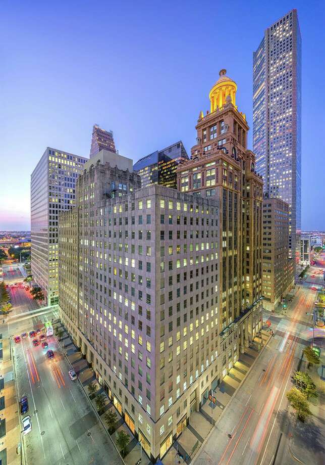Downtown Houston's historic Esperson office buildings hit the market ...