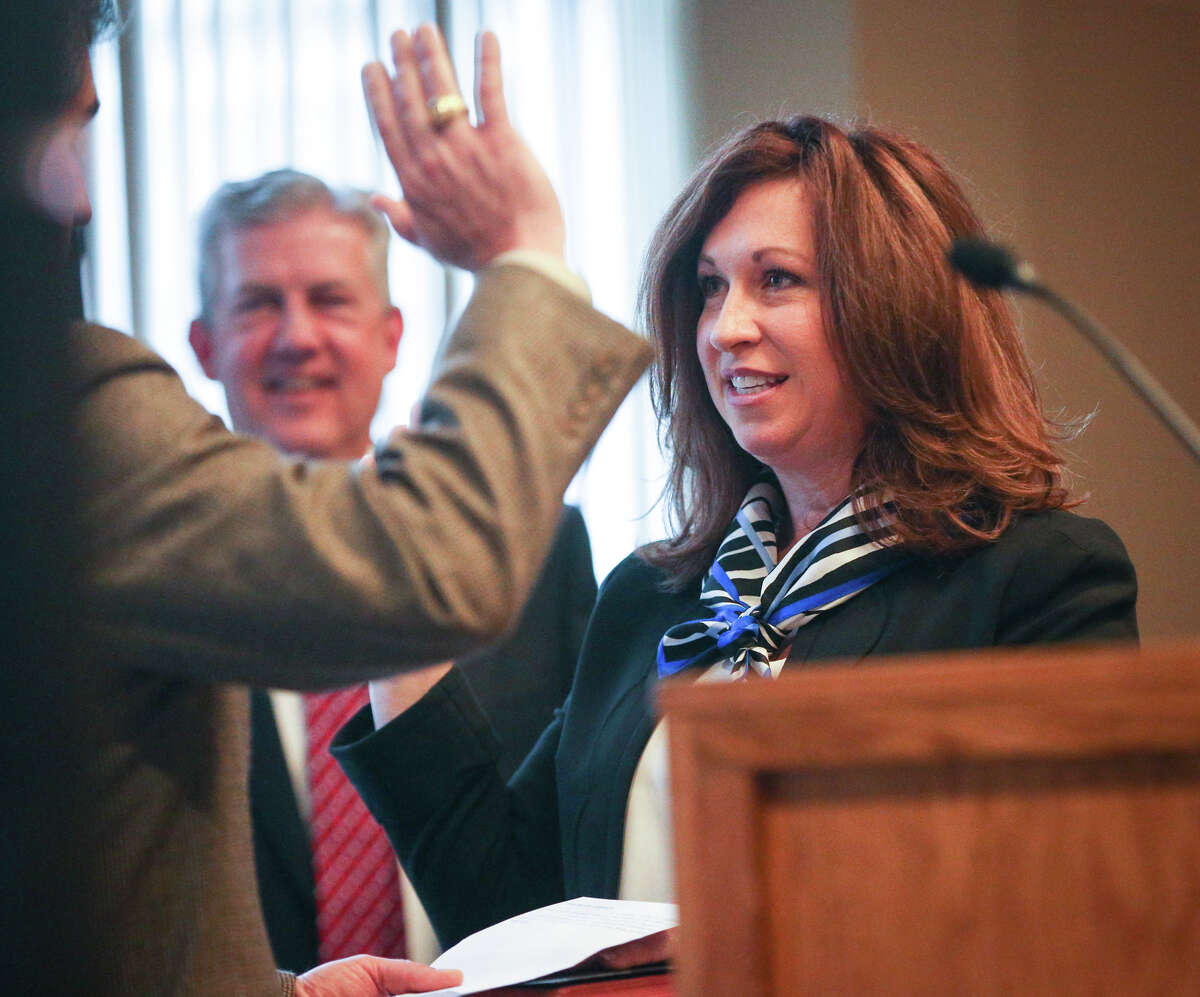 Montgomery County elected officials sworn in on New Year's Day