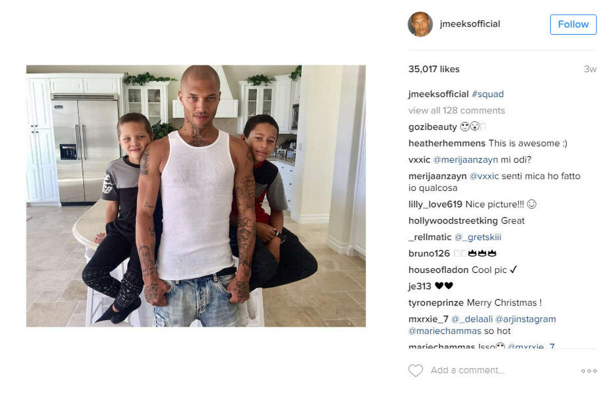 'Hot mugshot felon' Jeremy Meek celebrates the holidays with his family ...