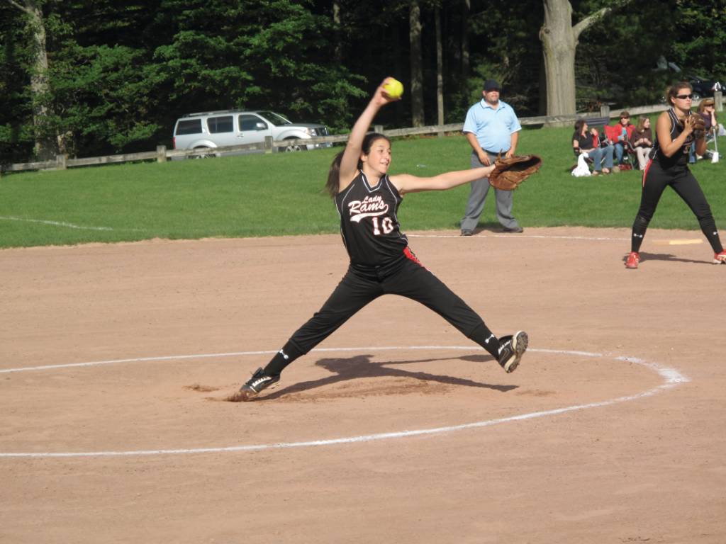 Softball makes statement by getting to states