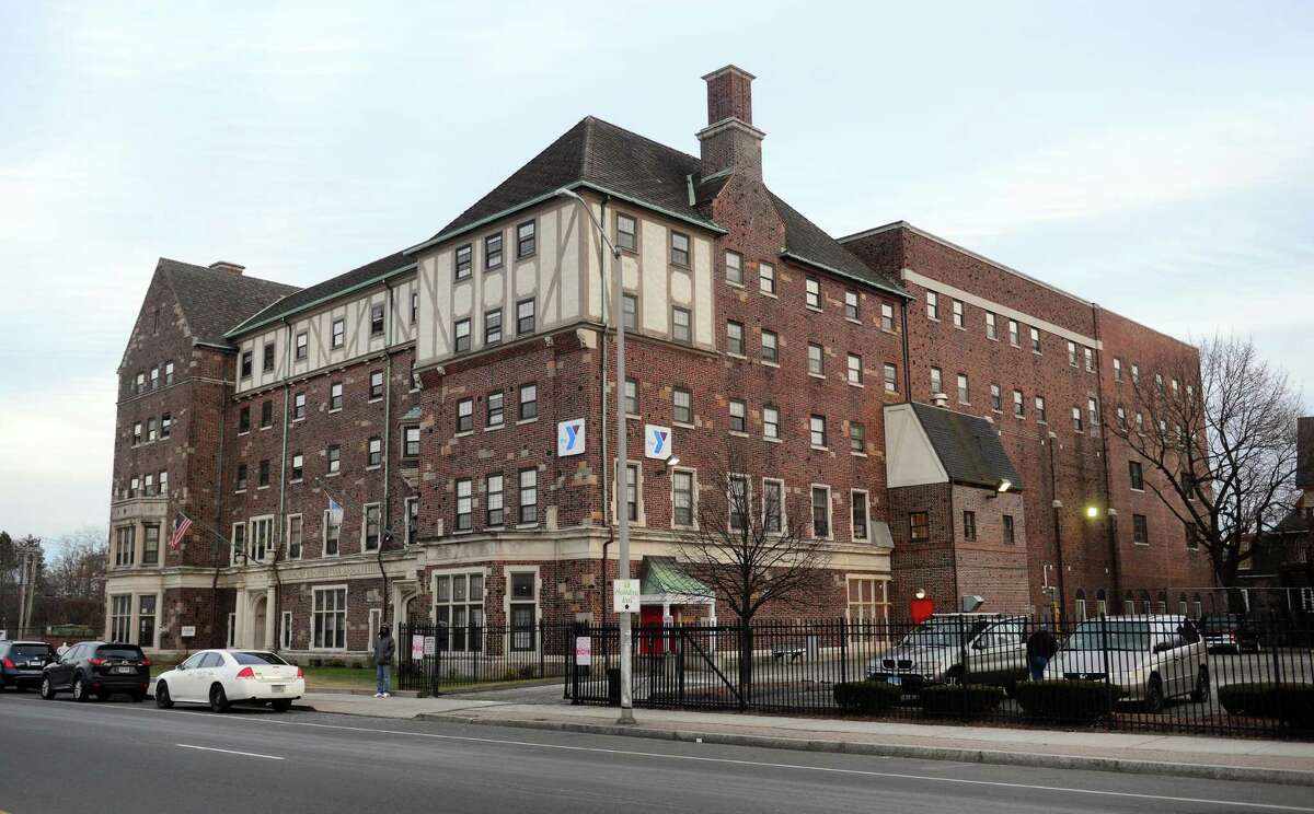 Bridgeport Y closing gym to adults