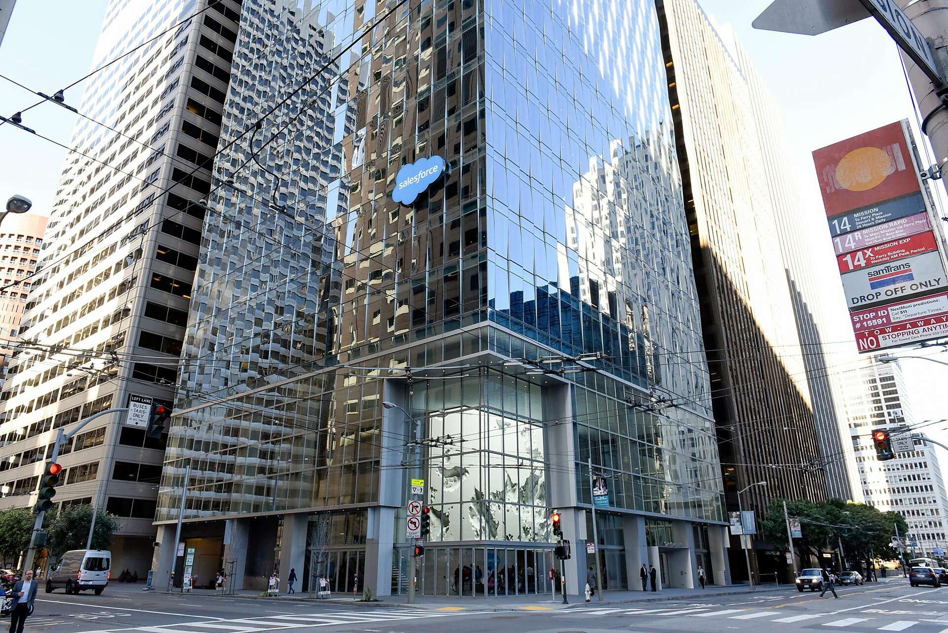 Simplicity trumps size in 30-story glass tower at 350 Mission