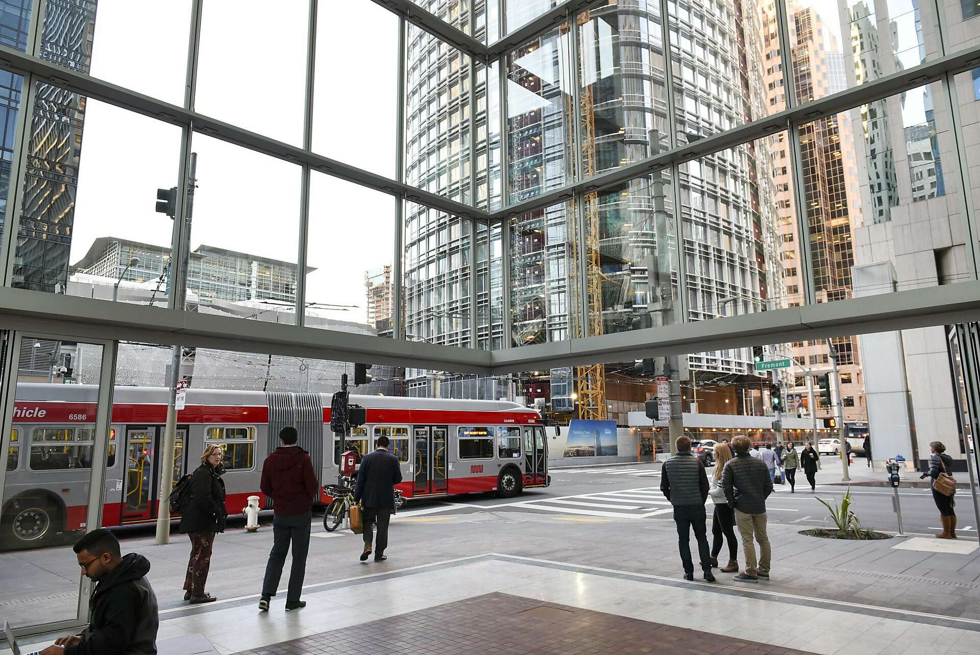 Simplicity trumps size in 30-story glass tower at 350 Mission