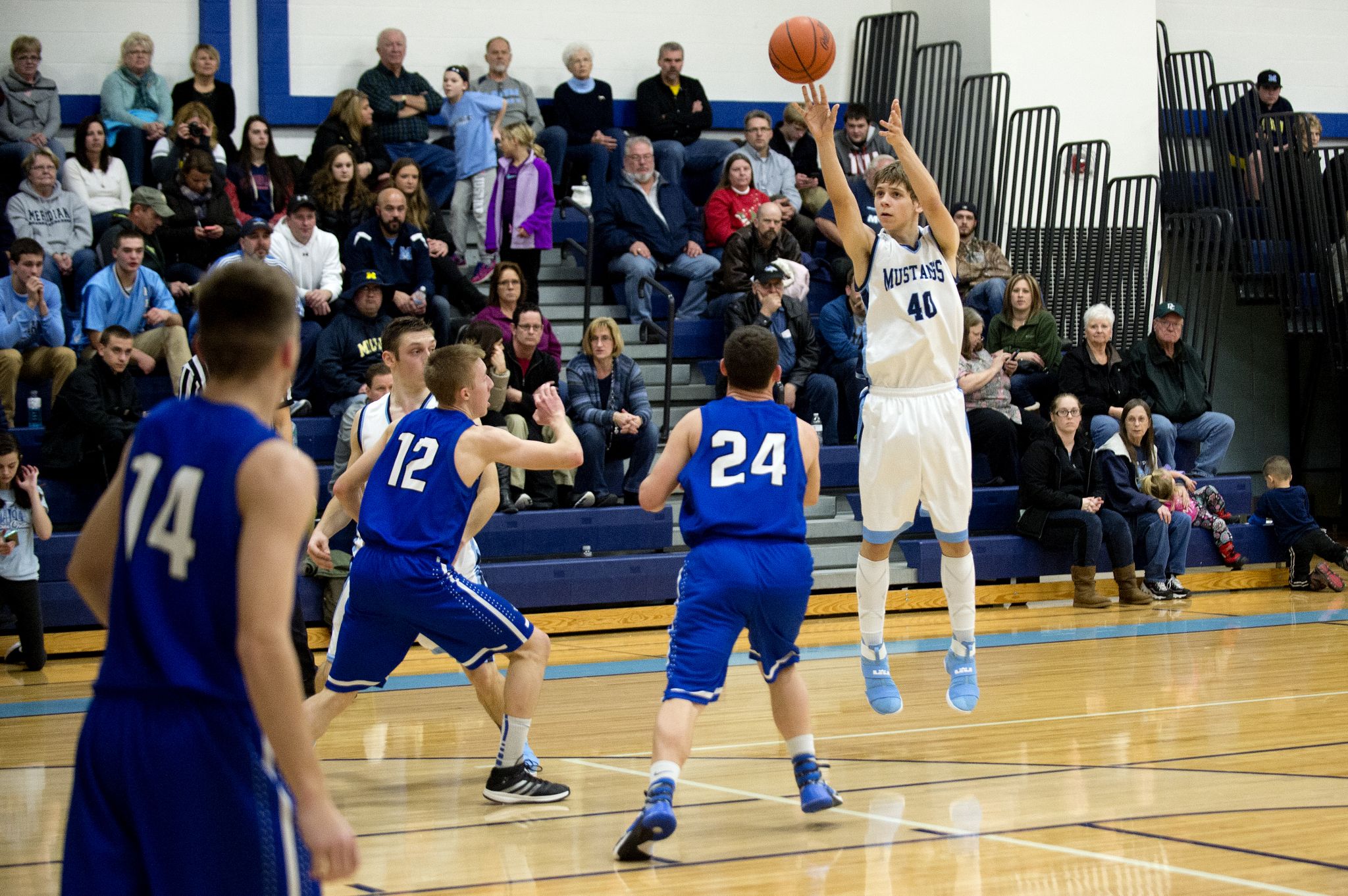 Meridian vs Gladwin boys basketball