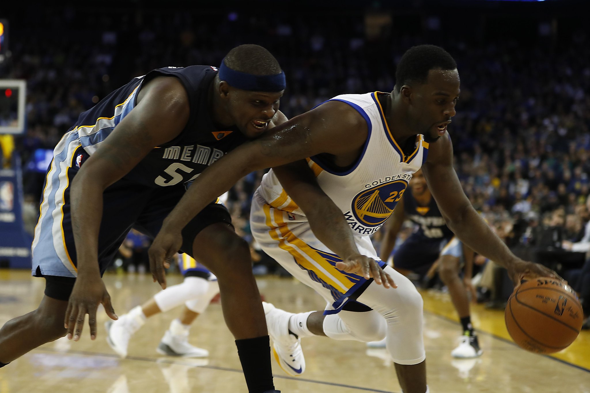 Draymond Green makes NBA history as Warriors rout Memphis