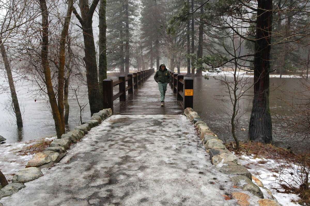 Yosemite drenched, but spared intense flood damage