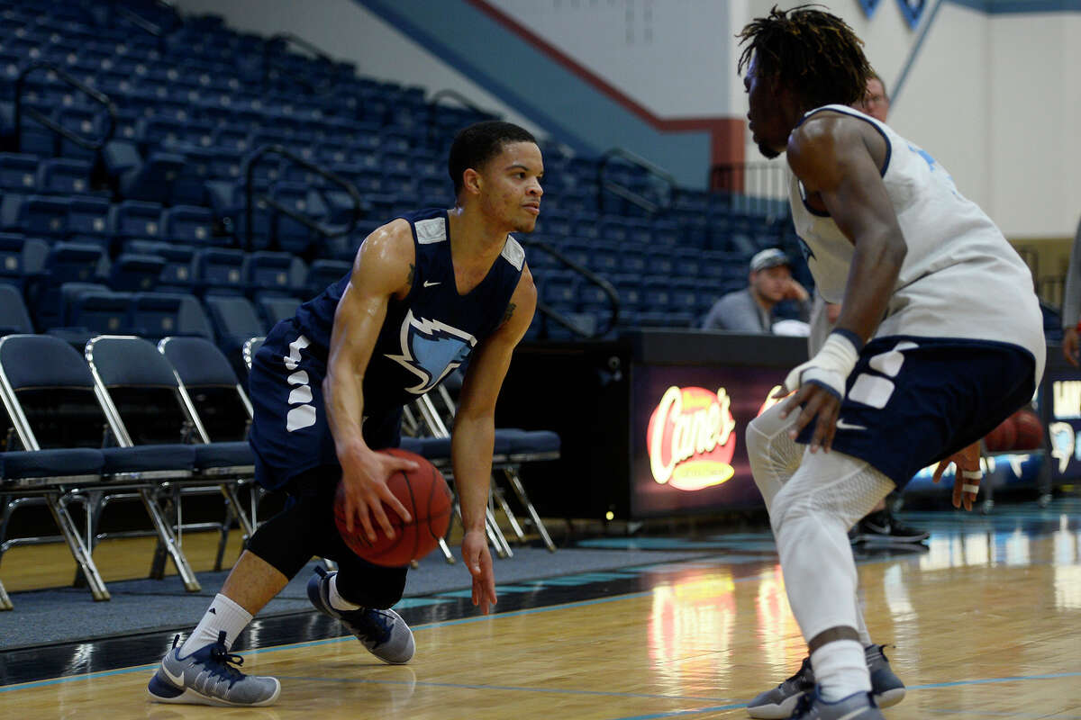 Signing ceremony set for LSCPA basketball sophomores