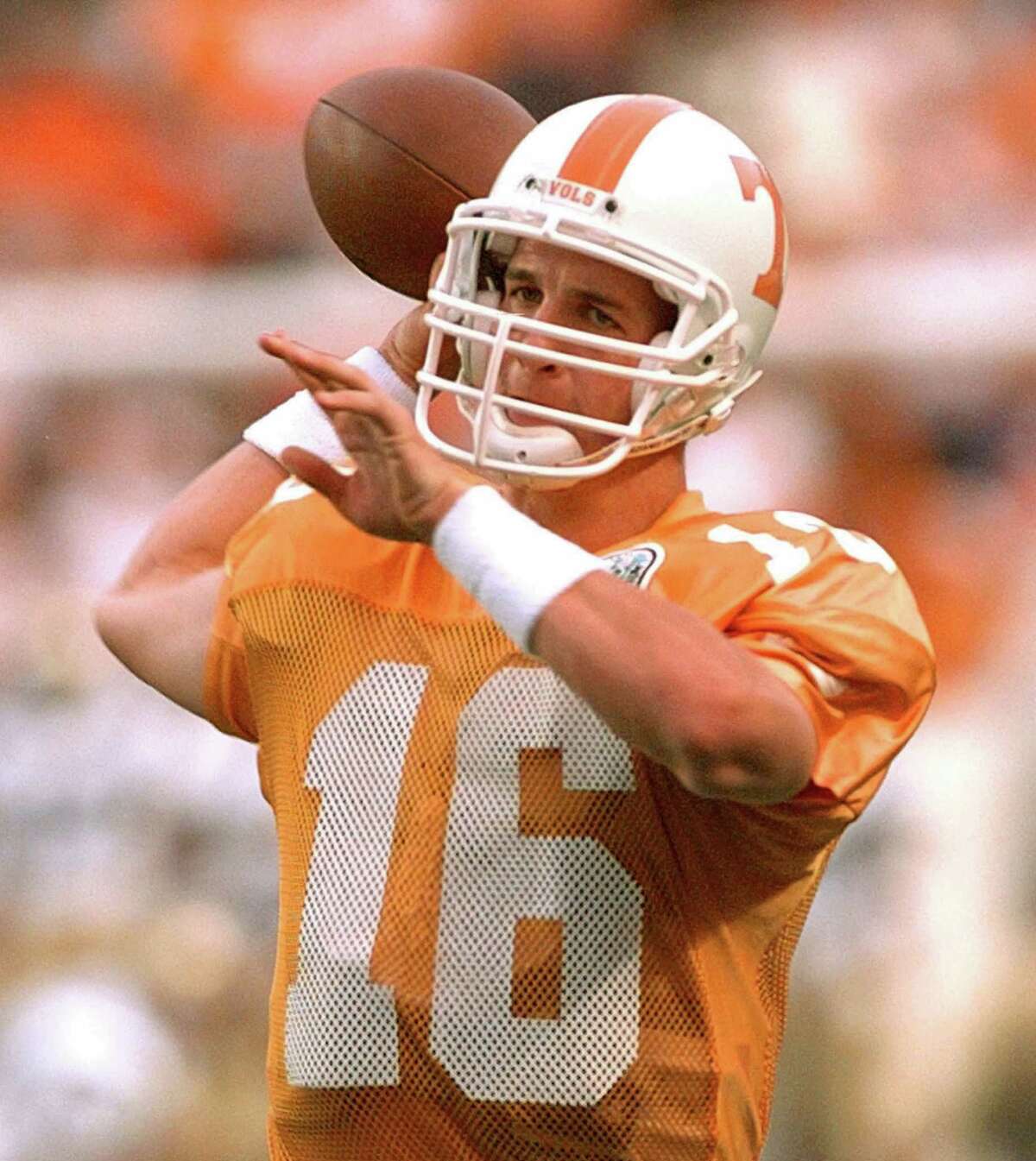 NCAA FOOTBALL: Manning, Spurrier enter College Football Hall of Fame