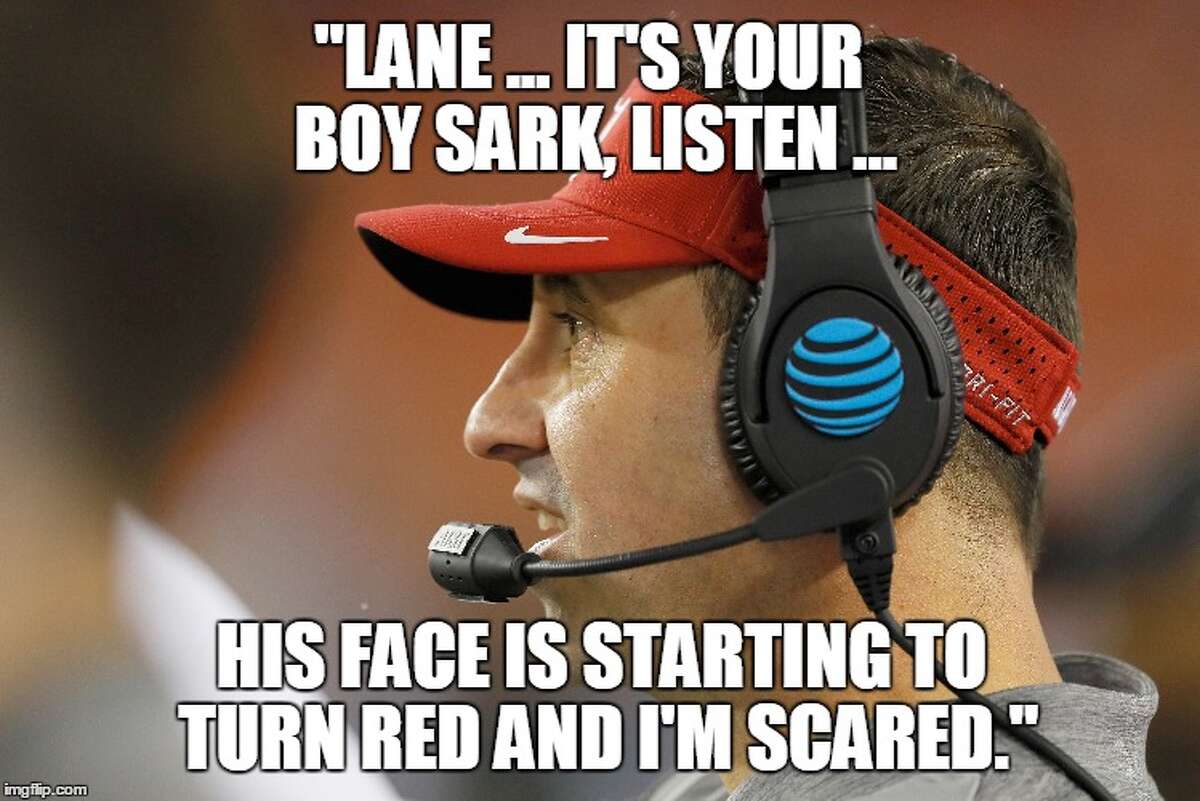 Memes celebrate Clemson's win, Alabama's fall