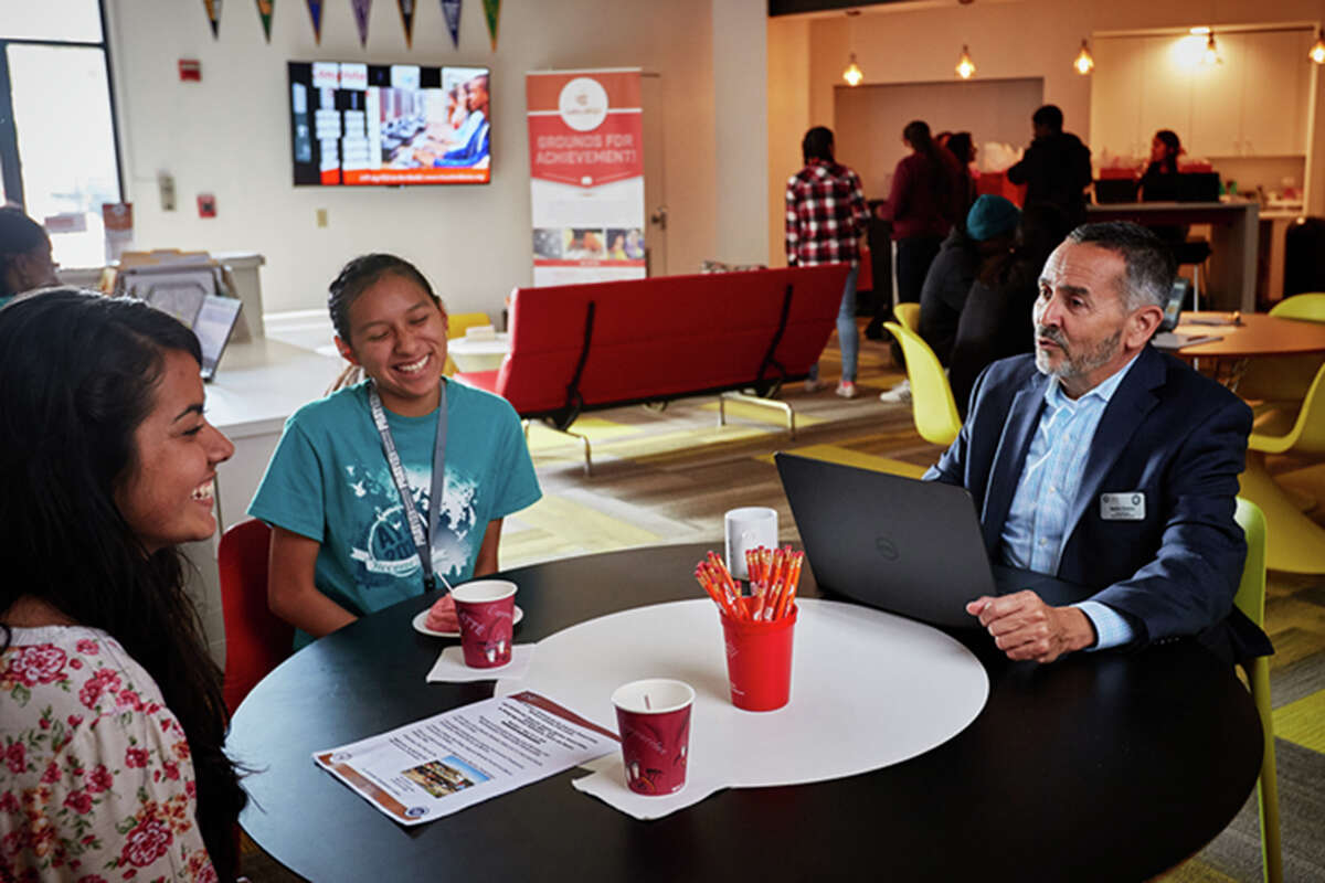 Café College part of growing effort in Houston to assist students ...