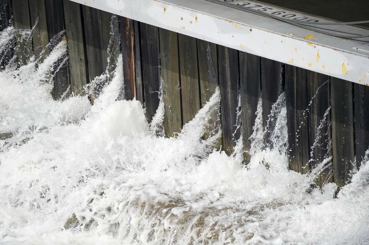 Rising rivers, crashes, downed trees as major storm slams Bay Area