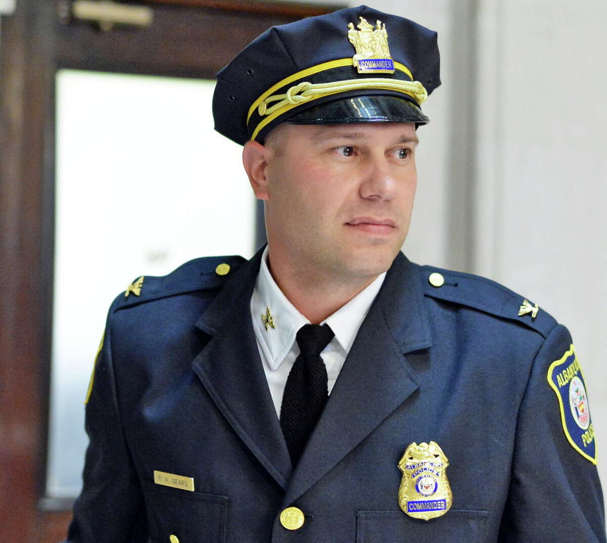 Robert Sears, Albany's acting police chief, says he wants the job ...