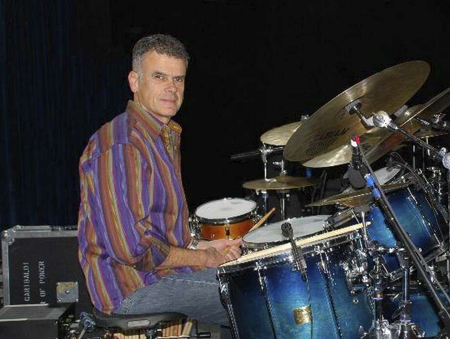 Tower of Power members hit by Amtrak train recovering in hospital - SFGate