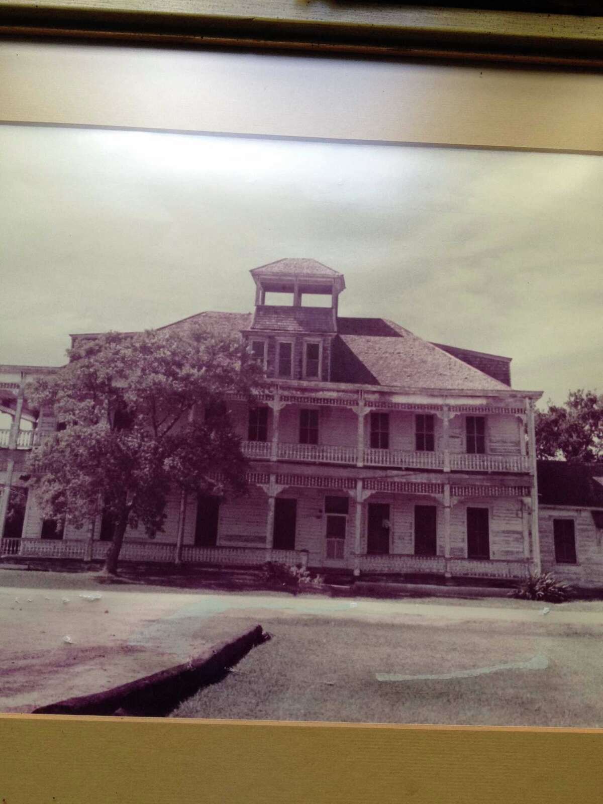 Wharton-area rancher was larger than life - just like his statue
