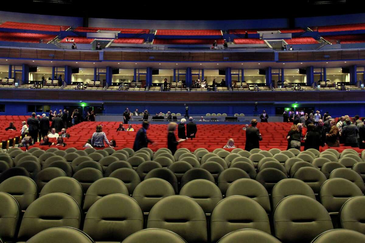 Sugar Land's Smart Financial Centre opens with Seinfeld