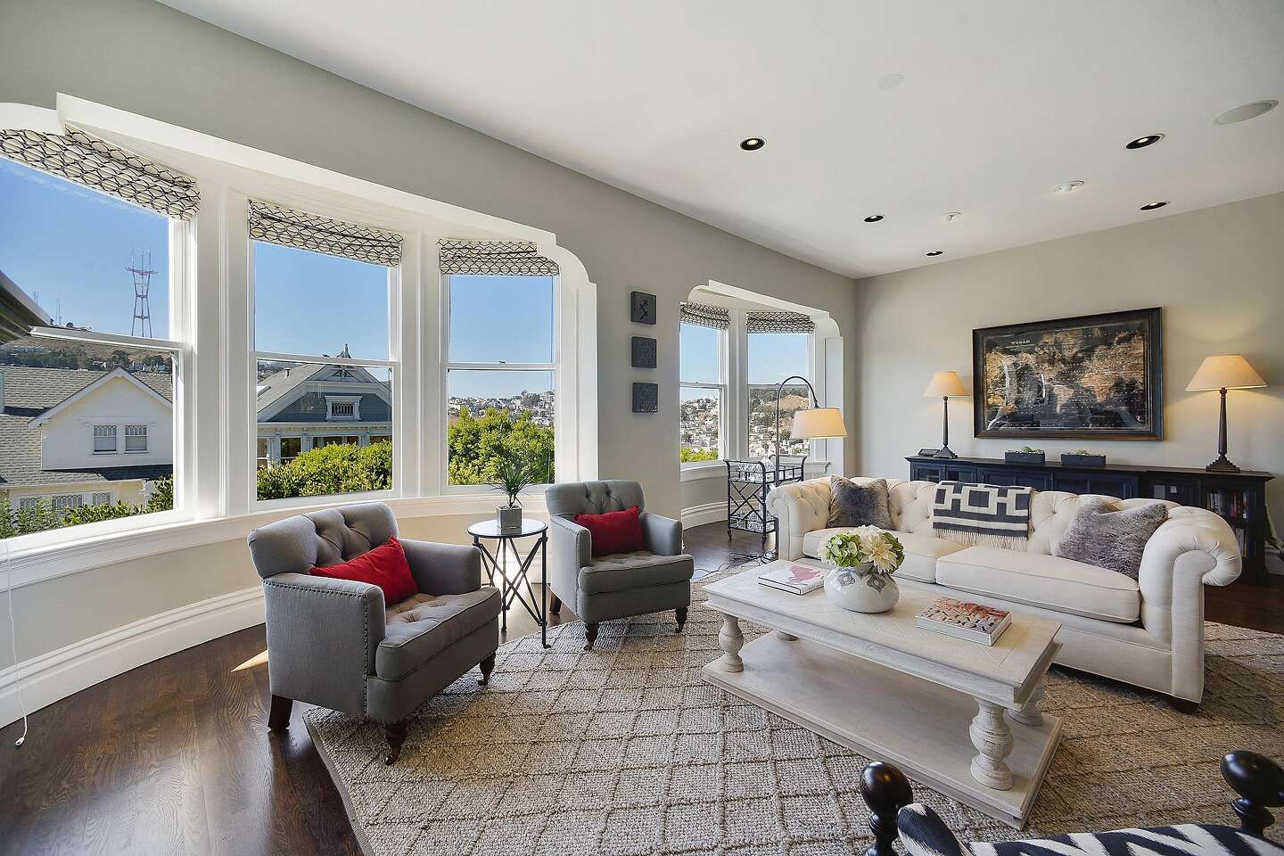 Stylish roof terrace crowns remodeled three-bedroom