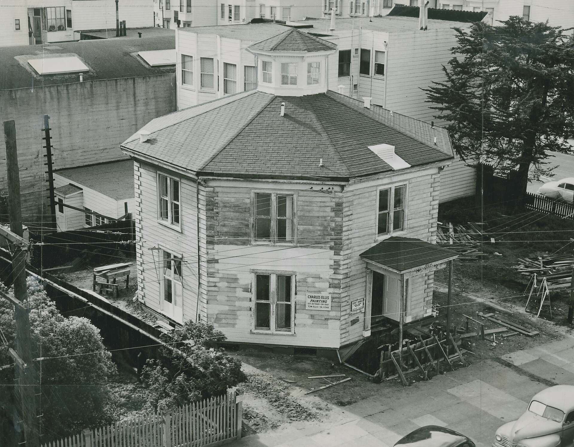San Francisco Octagon houses - home to 3 spinsters and a ghostly past