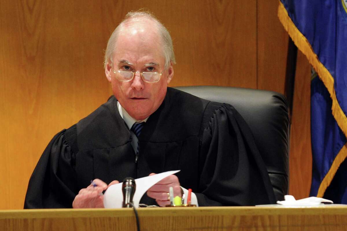 Court rules crime victims can’t attend plea bargain sessions