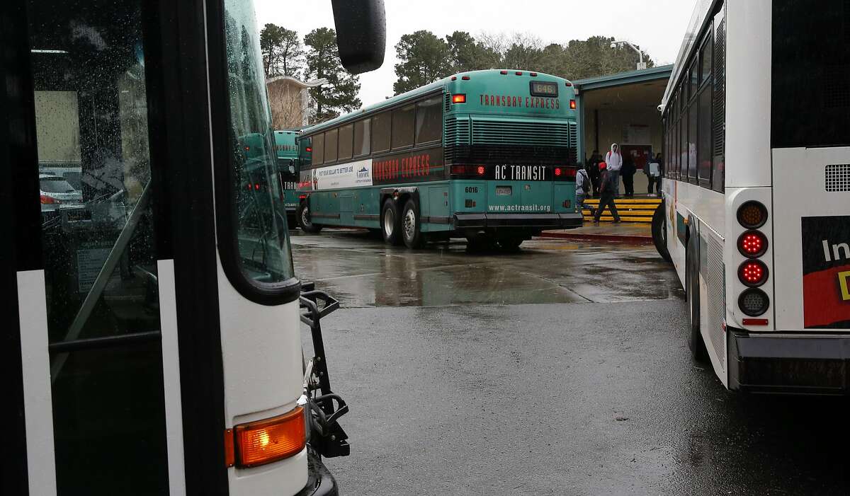 Oakland schools abruptly cut off money for AC Transit busing