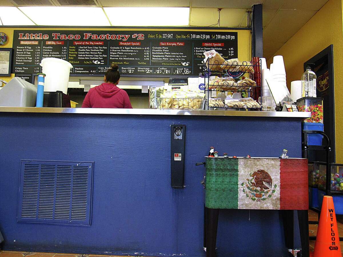365 Days of Tacos: Little Taco Factory #2