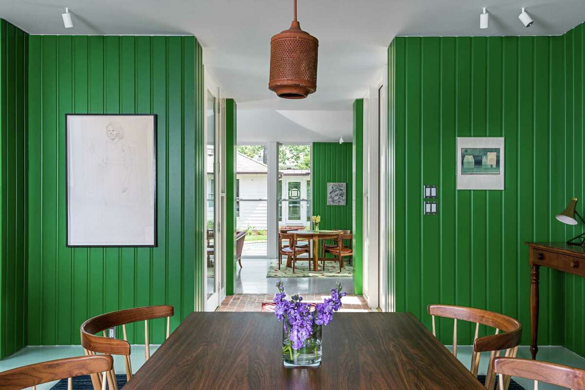 Going Green: Houston architect's home a showcase for art, fresh colors