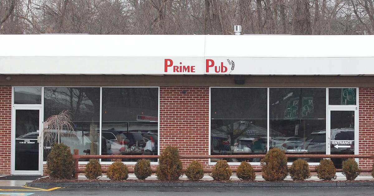 Organic food, family-friendly atmosphere at Prime Pub in Bethel