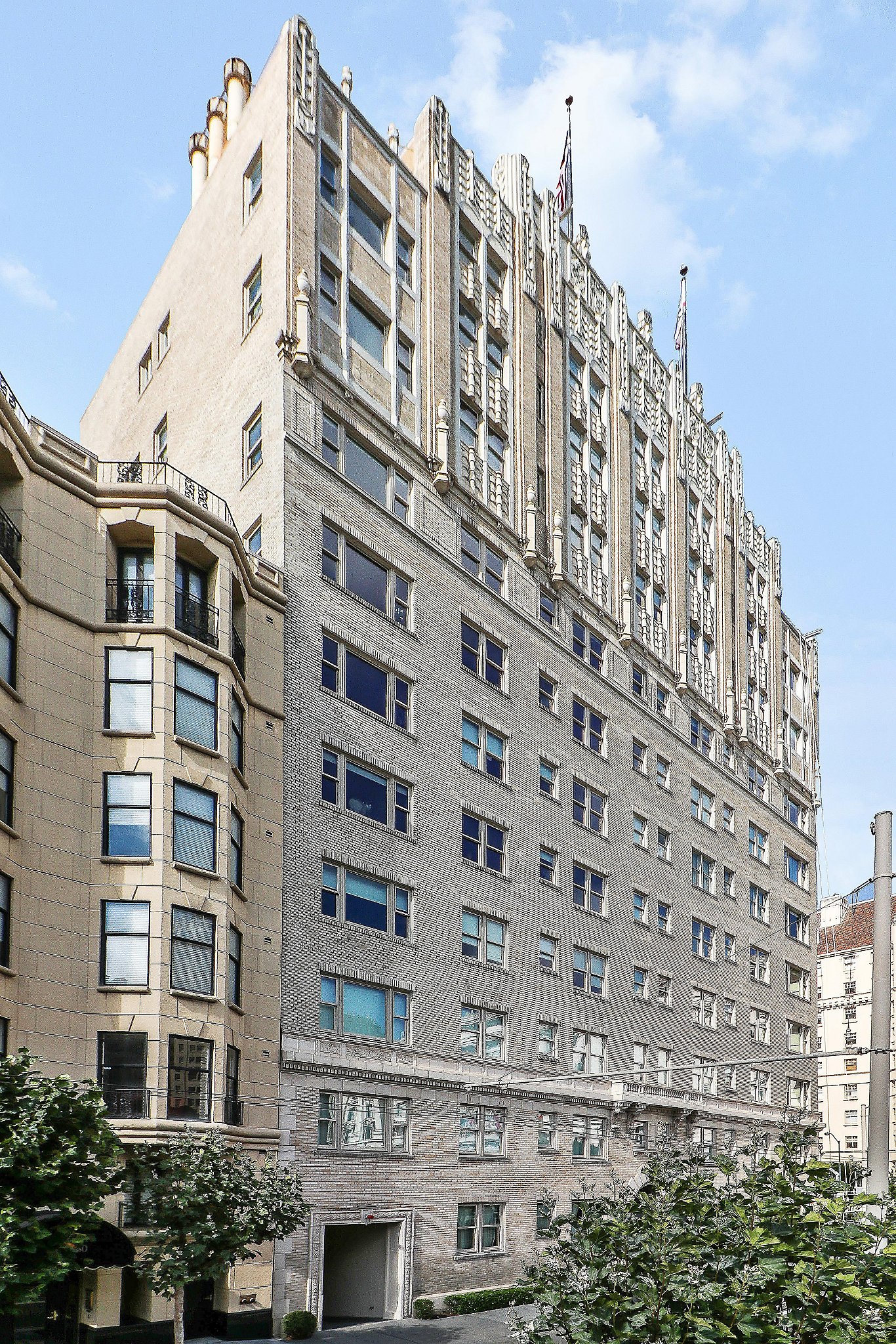 Hot Property: Postcard vistas await in bespoke Nob Hill townhome