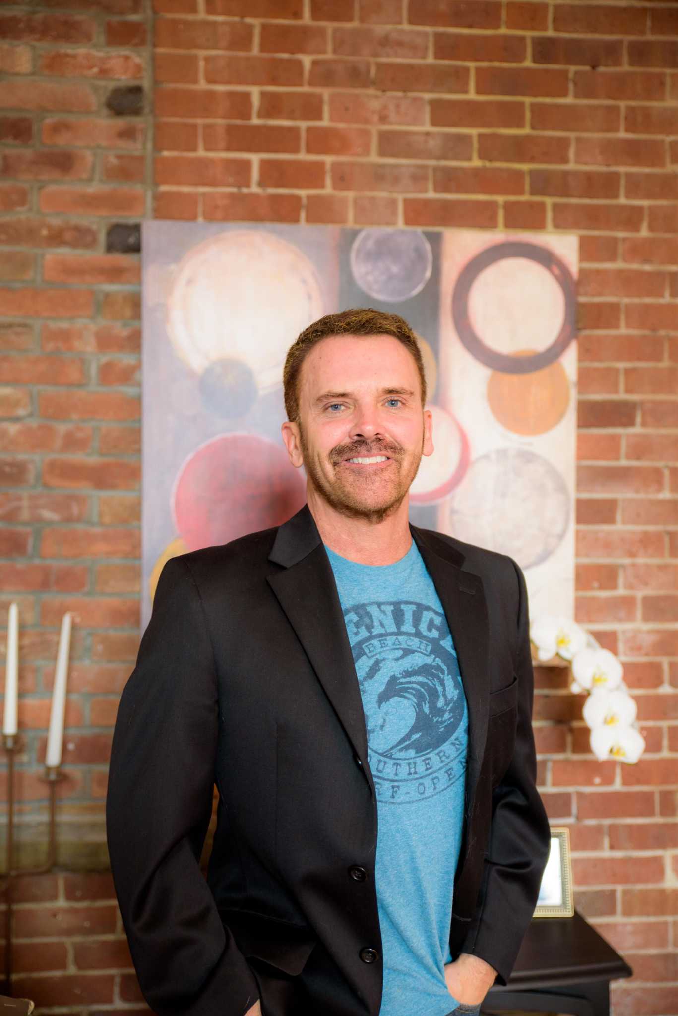 Milford historian William Mann shifts from Hollywood to politics