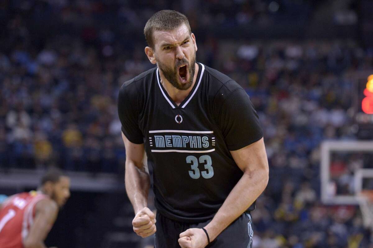 Rockets' Sam Dekker ready for second game in home state