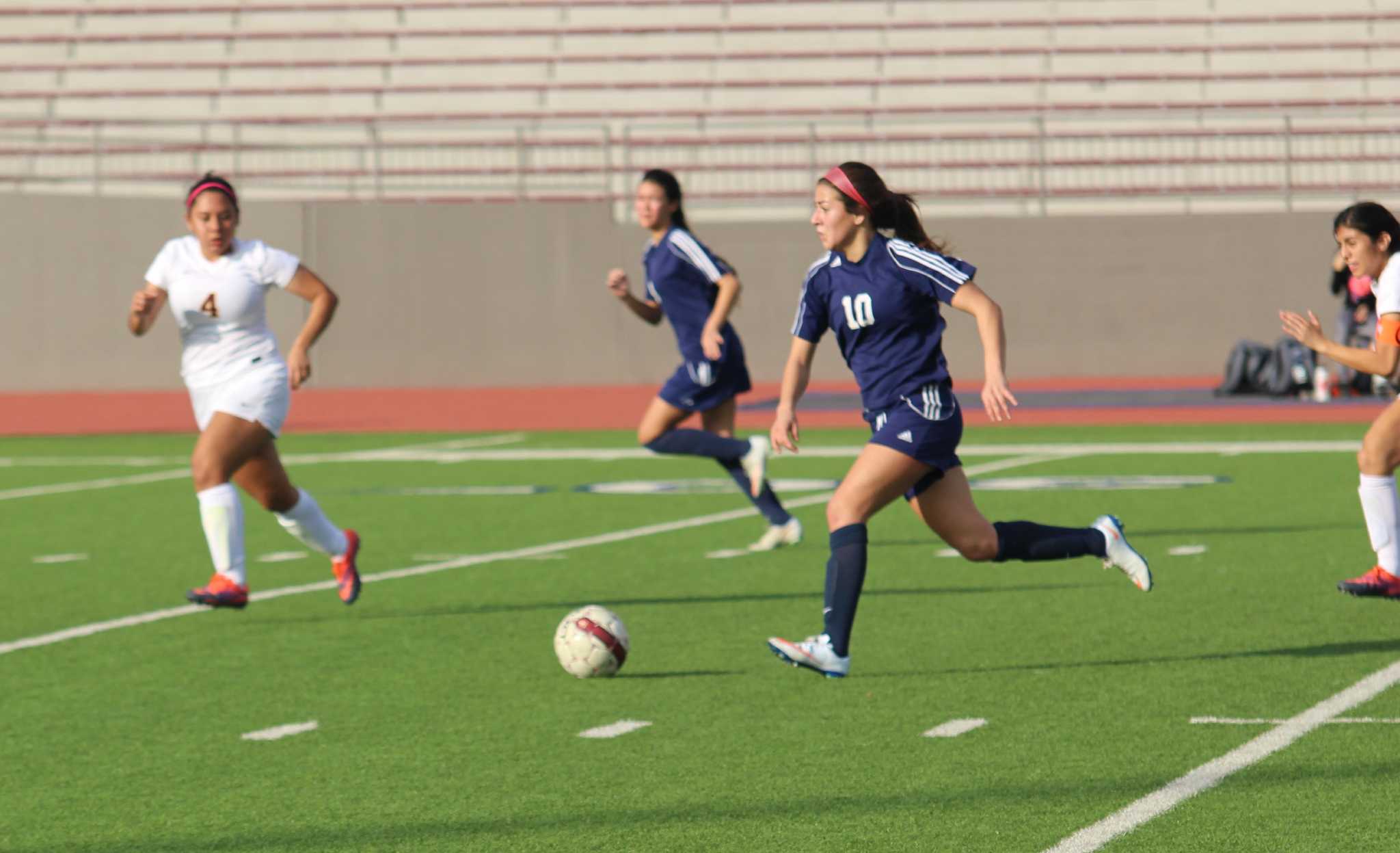 H.S. girls soccer: E-N Area rankings, top players, Jan. 23