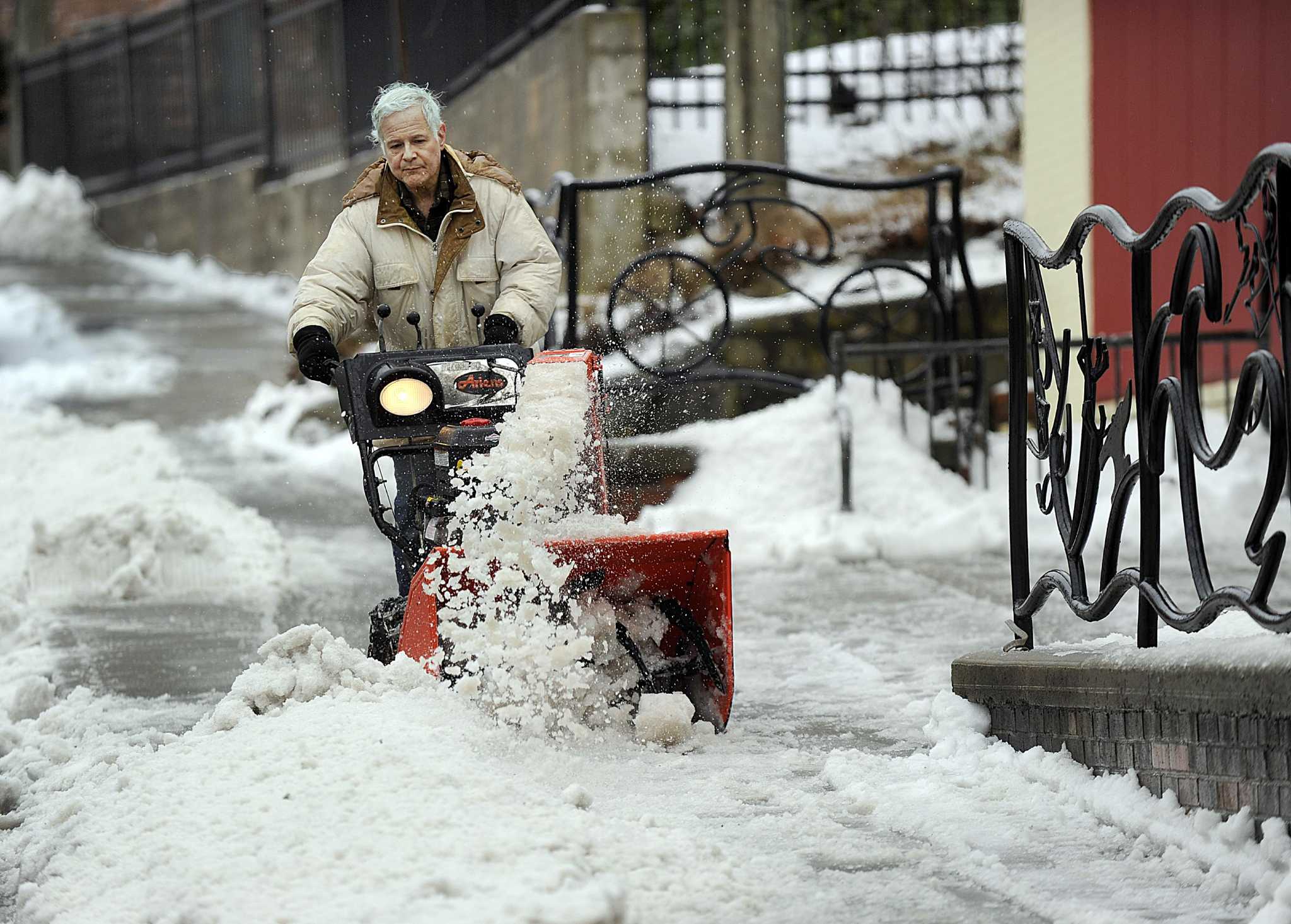 Sleet storm surprised weathercasters, road crews