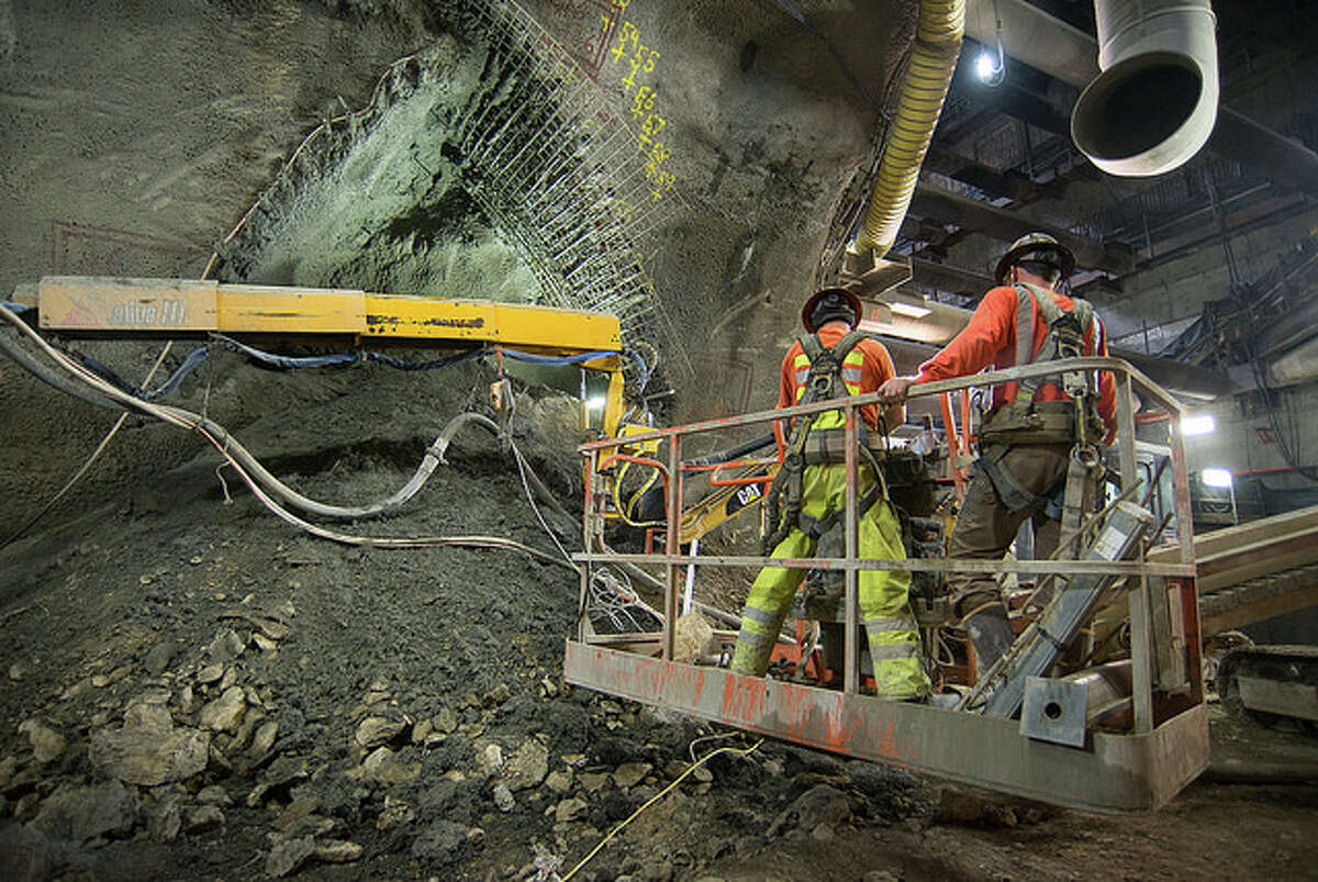 A subterranean 'cathedral': Stunning new photos of Central Subway ...