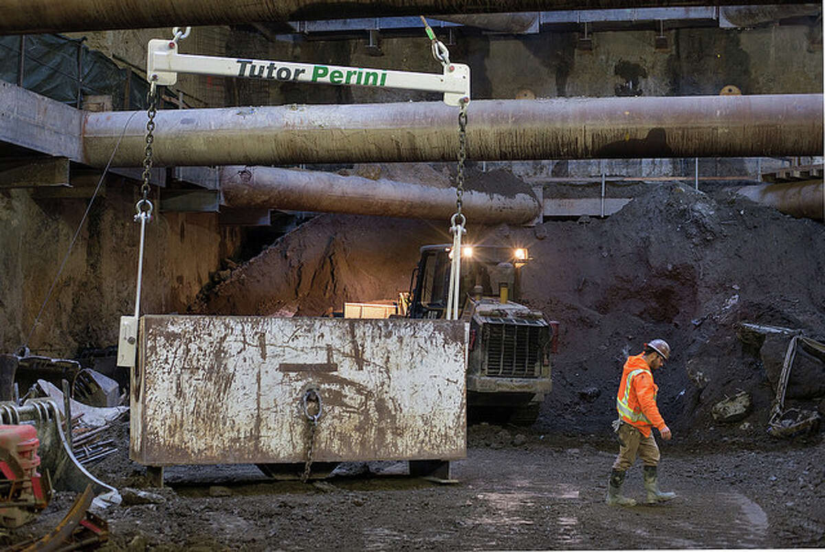 A subterranean 'cathedral': Stunning new photos of Central Subway ...