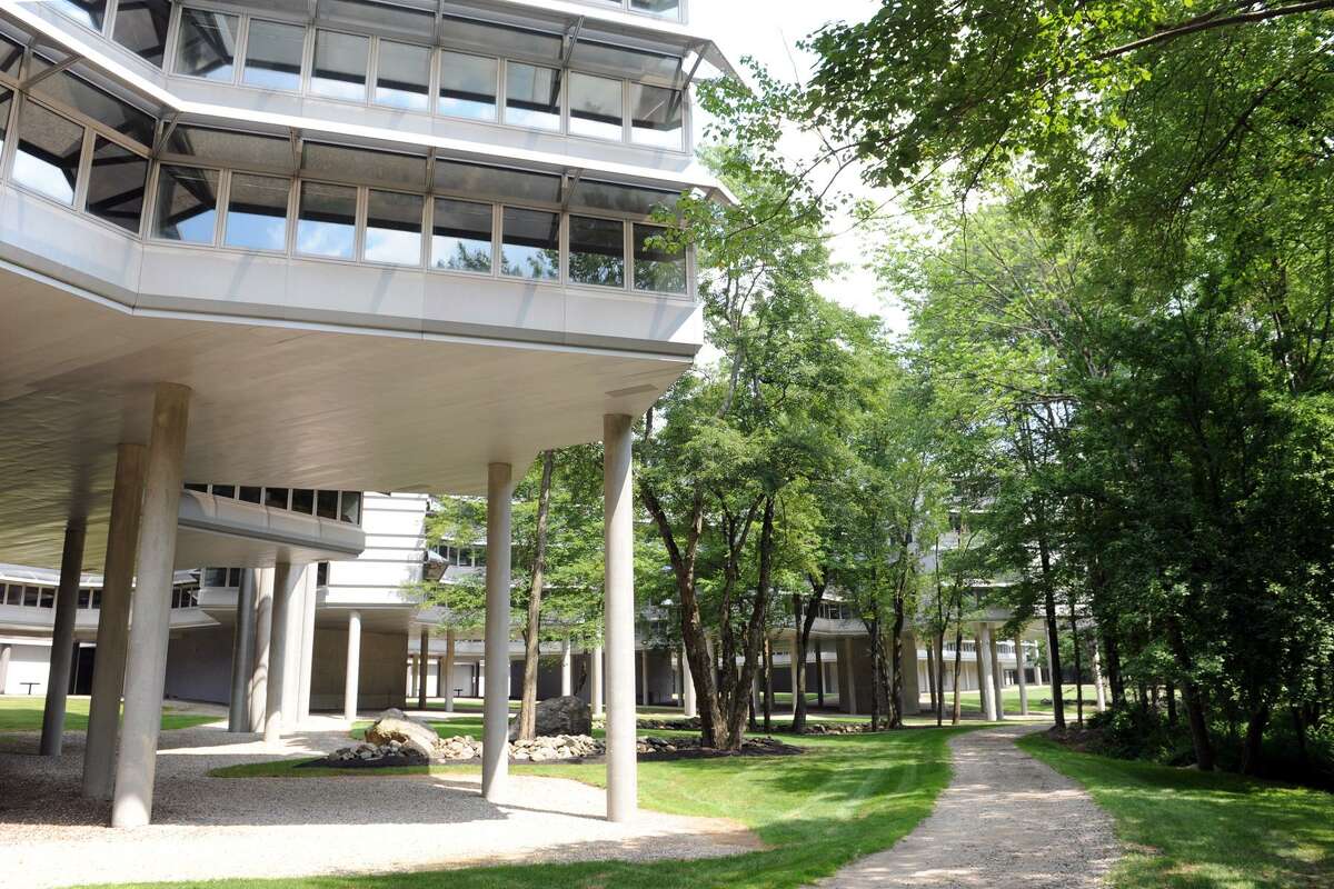 Foreclosure process starts for Matrix Corporate Center in Danbury