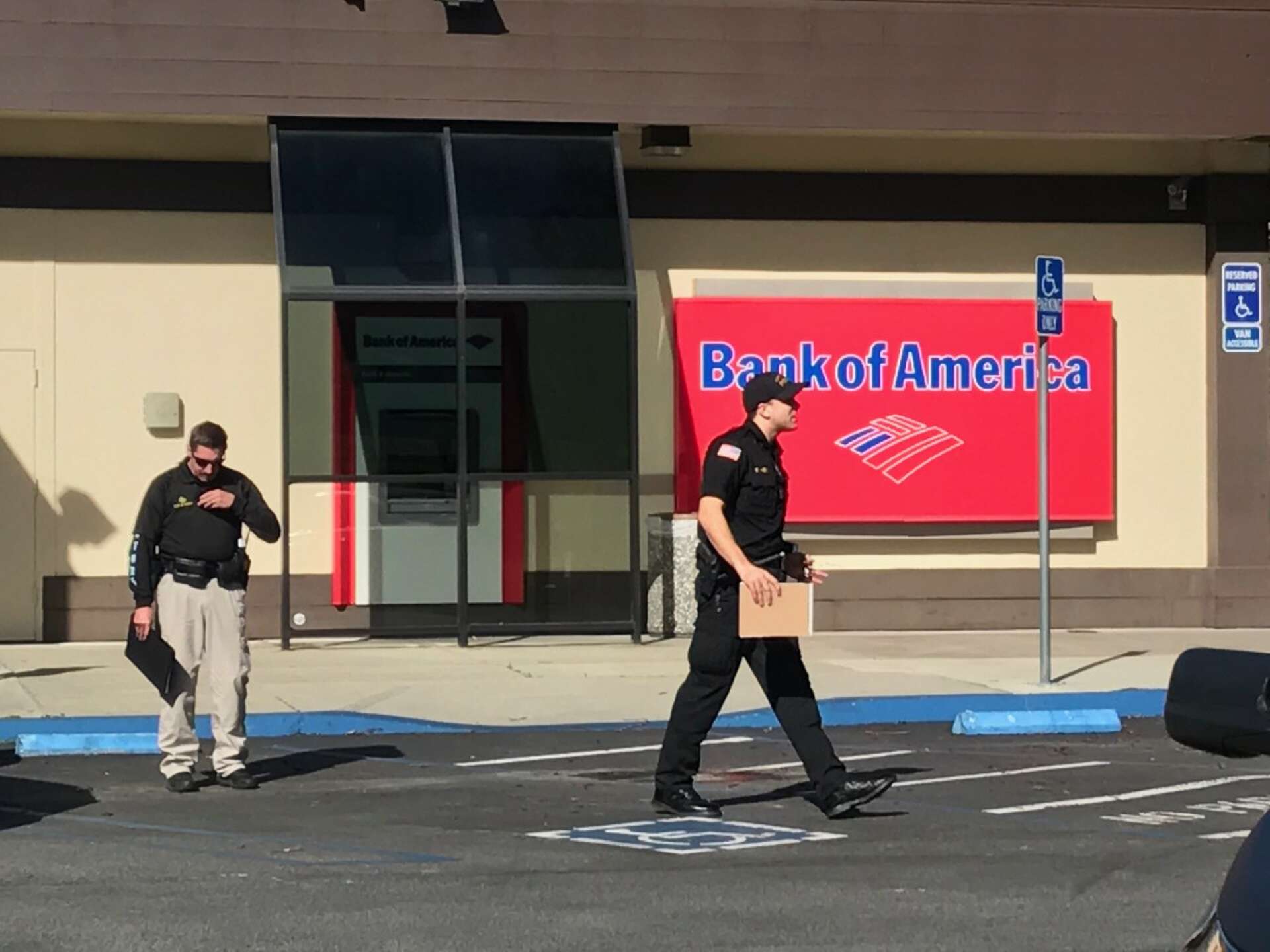 2 taken into custody amid South Bay search for bank robber, carjacker